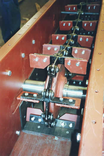 Avac - Produtos - Transportes de corrente de arraste tipo Redler